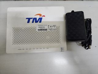 Modem Huawei HG8240H5, Computers & Tech, Parts & Accessories ...