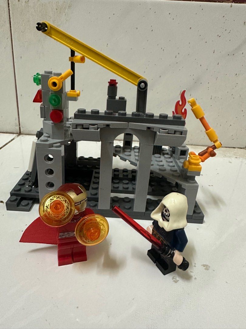 Iron man vs Mr Death, Hobbies & Toys, Toys & Games on Carousell