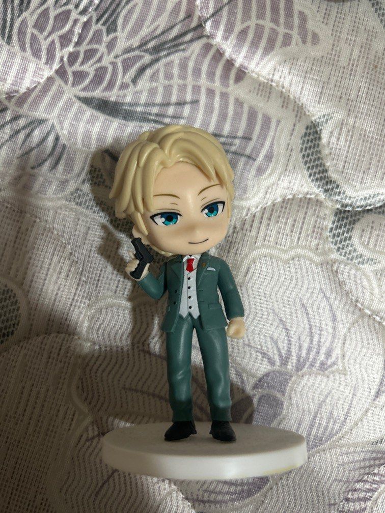 LOID FORGER FIGURE (SPY FAMILY) ANIME, Hobbies & Toys, Collectibles ...