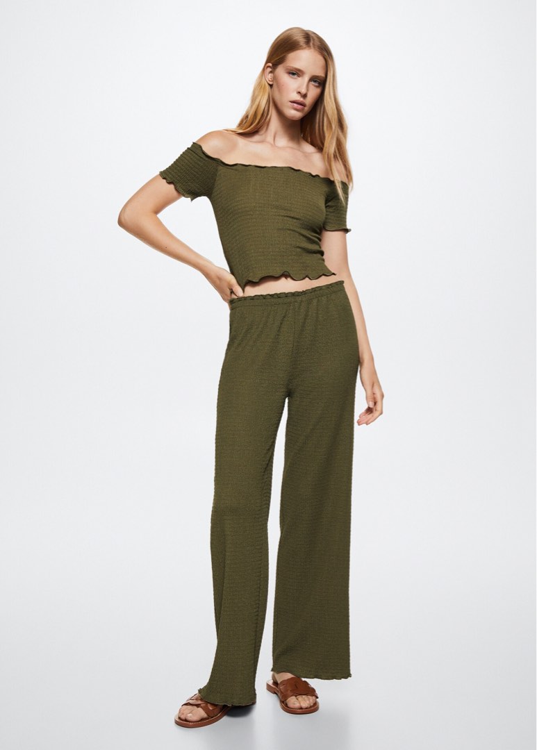 Mango Set Textured flowy trousers and top, Women's Fashion, Dresses ...