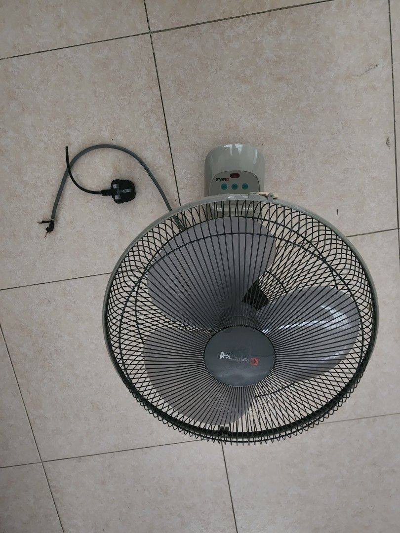 Mistral 16 inch Wall Fan, Furniture & Home Living, Lighting & Fans ...