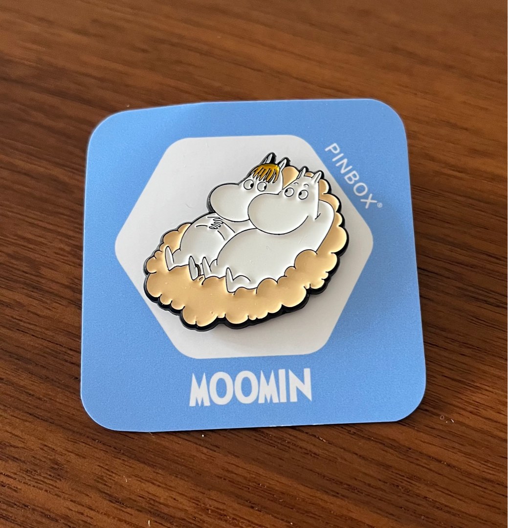 Official Moomin Merchandise Cloud Pin, Women's Fashion, Jewelry ...