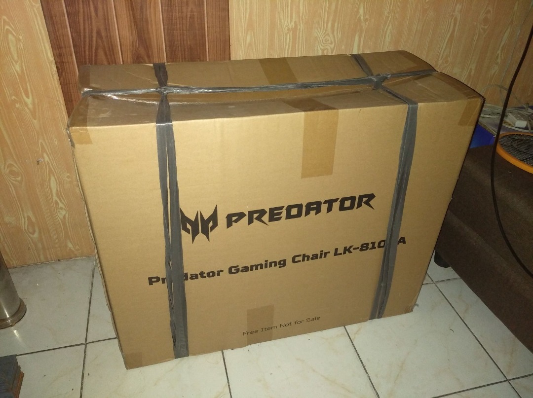 Predator Gaming Chair LK-8103A, Furniture & Home Living, Office ...