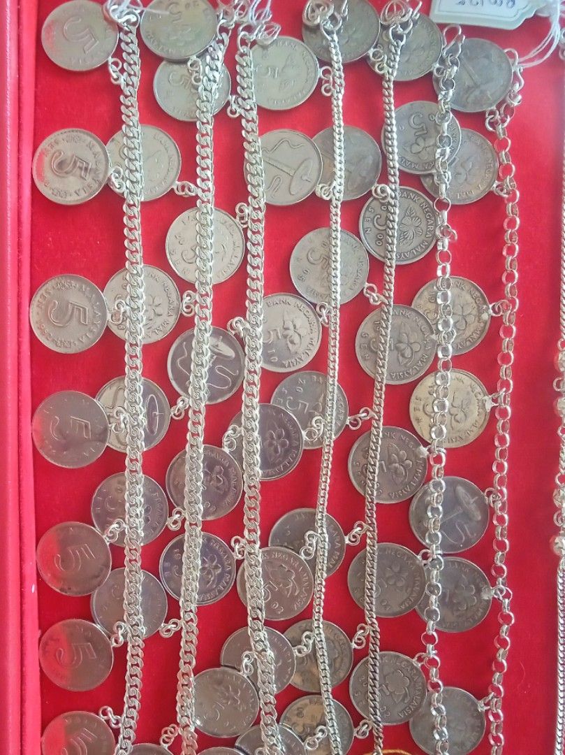 Rantai tangan syiling, Women's Fashion, Jewelry & Organisers, Bracelets ...