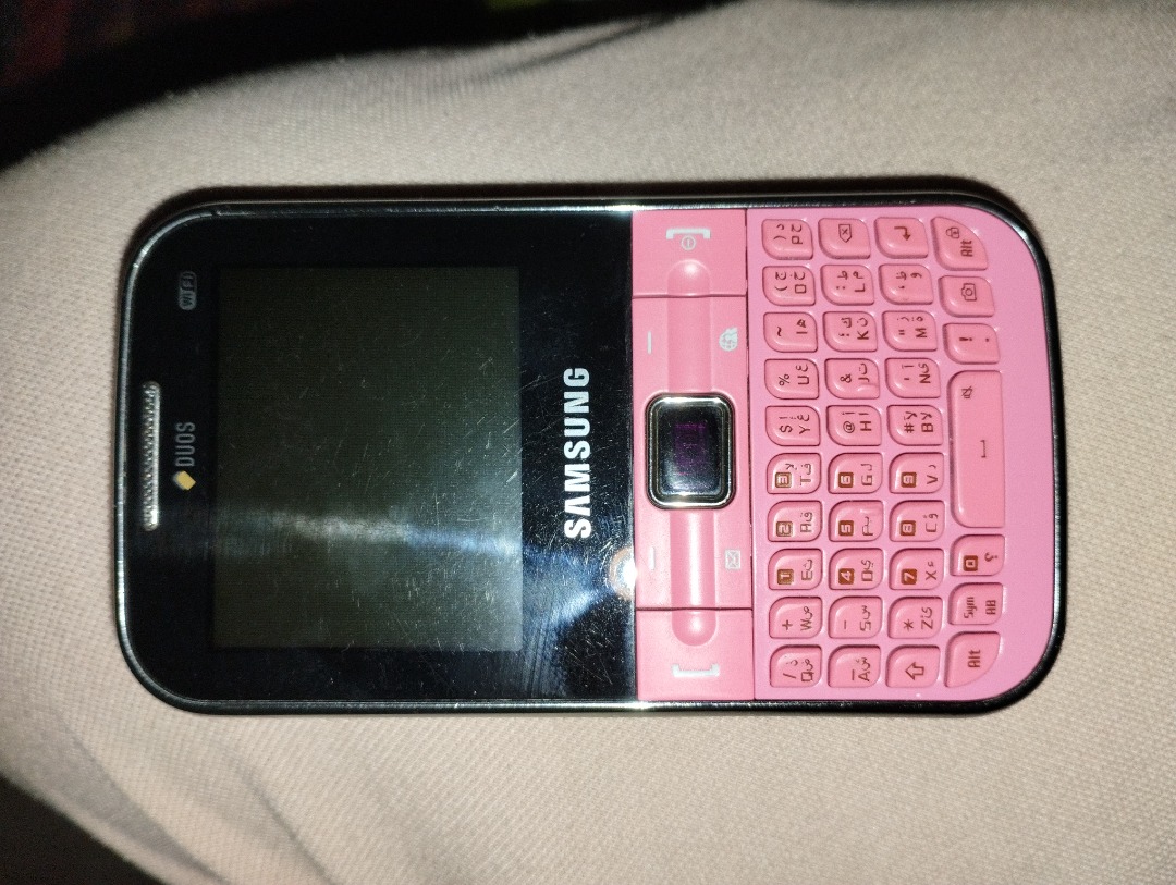Samsung Chat 322 Wifi Variant Preppy Pink (POWER GROUNDED ONLY! RARE ...