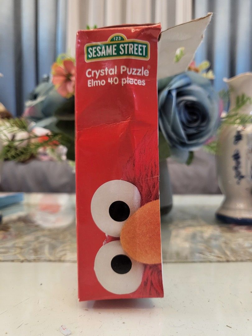 Sesame Street Elmo 40 Pcs. Crystal Puzzle, Hobbies & Toys, Toys & Games ...