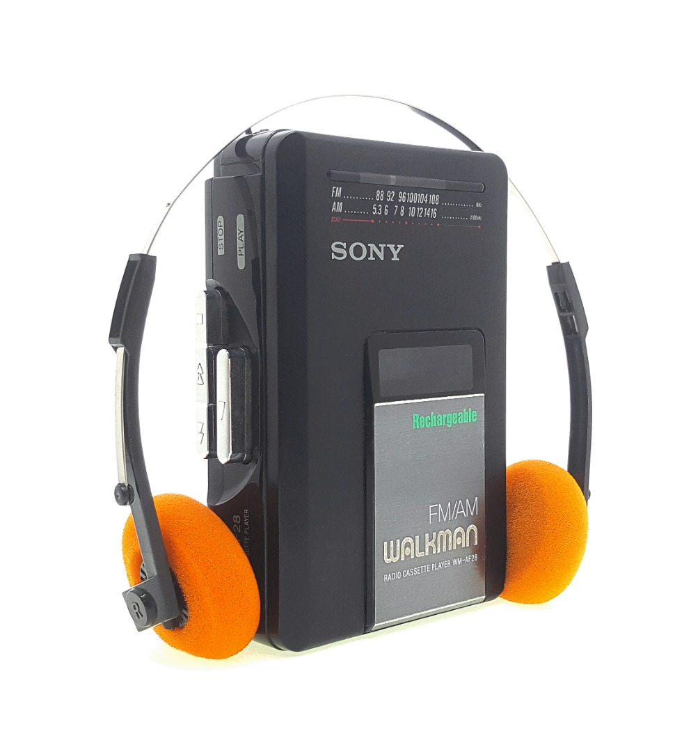 Sony Walkman WM-AF28 Portable AM/FM Radio/Cassette Player in Excellent ...