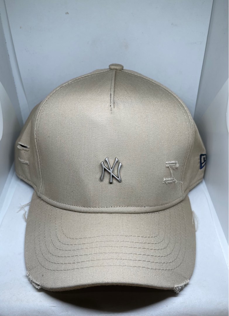 Topi New Era 9 Forty NY Logo Besi, Fesyen Pria, Aksesoris, Topi di ...