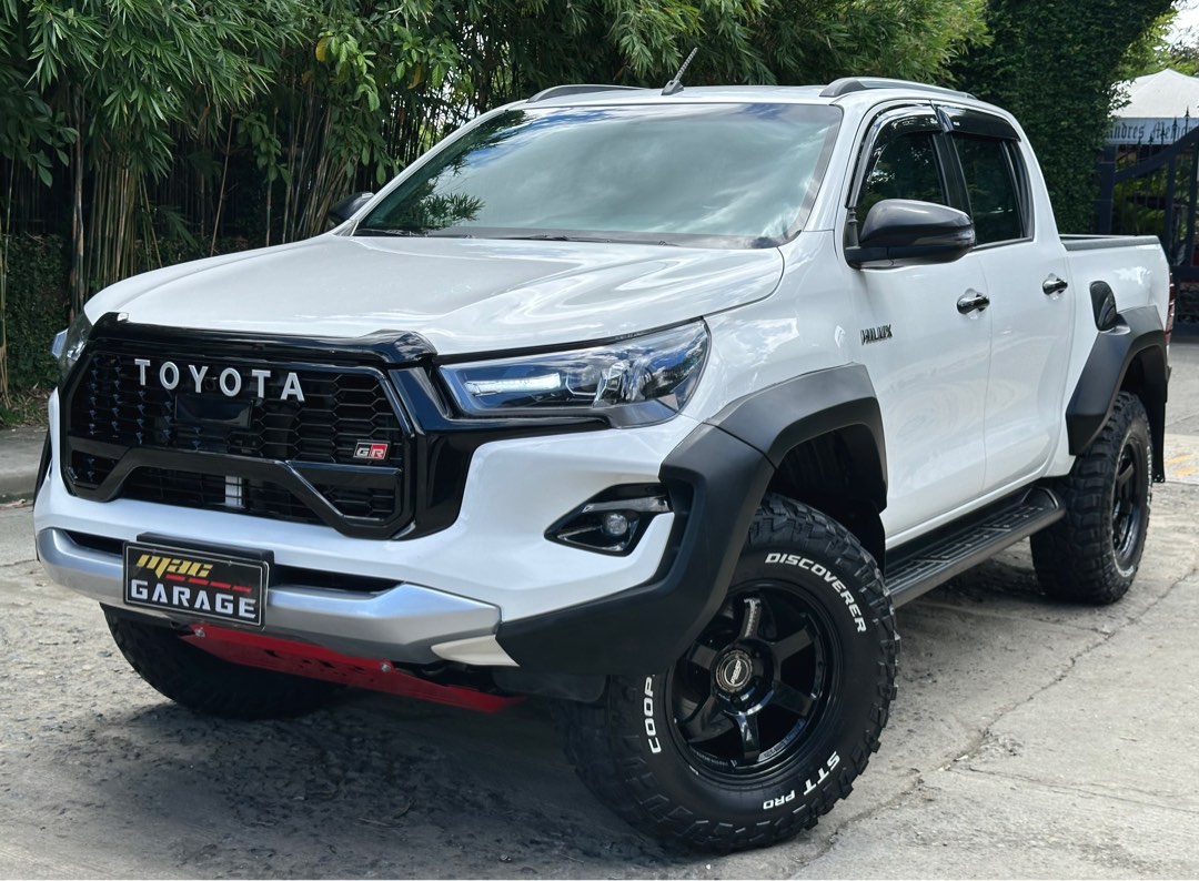 Toyota Hilux 4x4 GR look Auto, Cars for Sale, Used Cars on Carousell