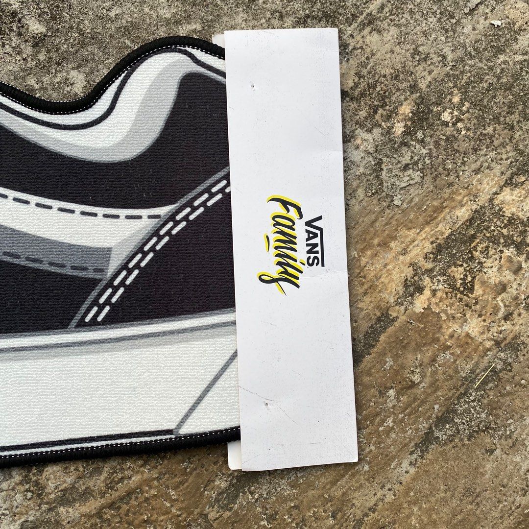Vans carpet rug keset karpet official vans family merchandise original ...