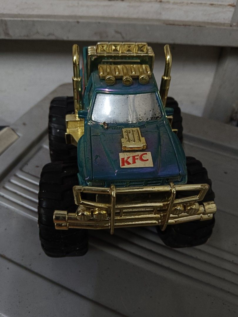 Vintage KFC car collection collector kolektor lama bigfoot, Hobbies ...