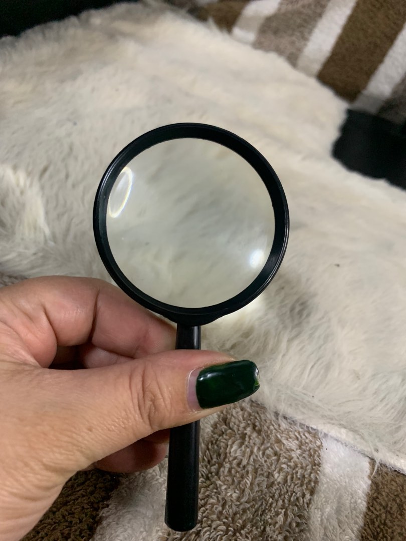 Vintage small magnifying glass, Hobbies & Toys, Stationary & Craft ...