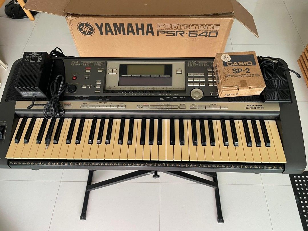 Yamaha Keyboard PSR-640, Hobbies & Toys, Music & Media, Musical Instruments on Carousell