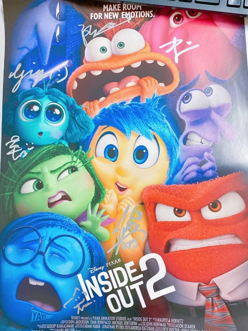 玩轉腦朋友2 Inside out 2 主角親筆簽名海報 COLLAR Ivy So、Ivana、阿正、Jeffrey、麗英同Gigi親筆簽名, 興趣及遊戲, 收藏品及紀念品, 明星周邊 ...