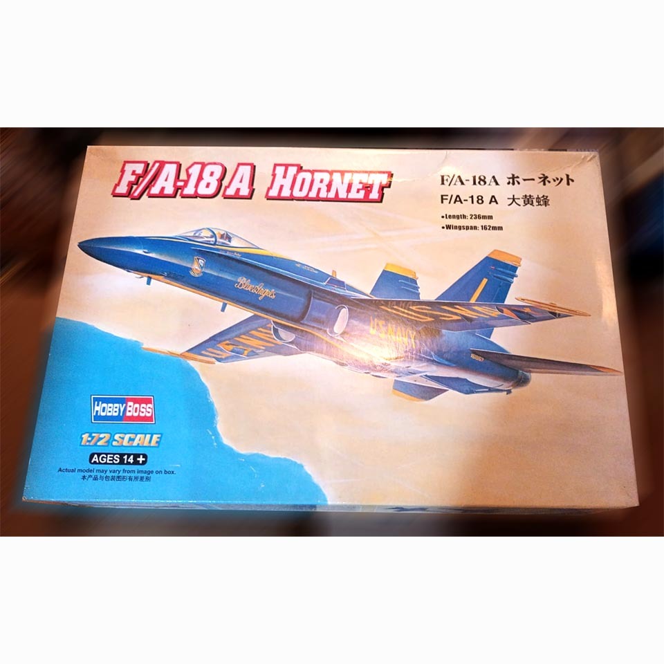 【拼裝模型_戰機】1:72 1/72 HOBBYBOSS 80268 F-18A大黃蜂戰鬥機 拼裝模型, 興趣及遊戲, 玩具 & 遊戲類 ...
