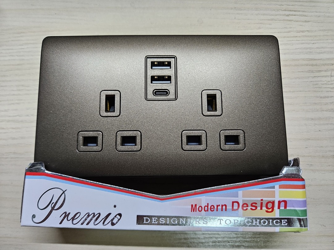 全新豐葉牌 Premio 13A插座 FYM Premio 13A Socket 2x USB(Type A+A) 1x USB(Type C ...