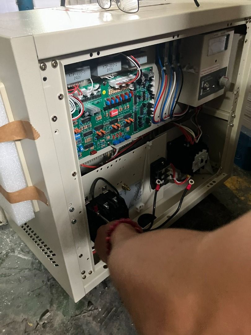 Automatic Voltage Regulator Surge Suppressor Transient voltage 30kva ...
