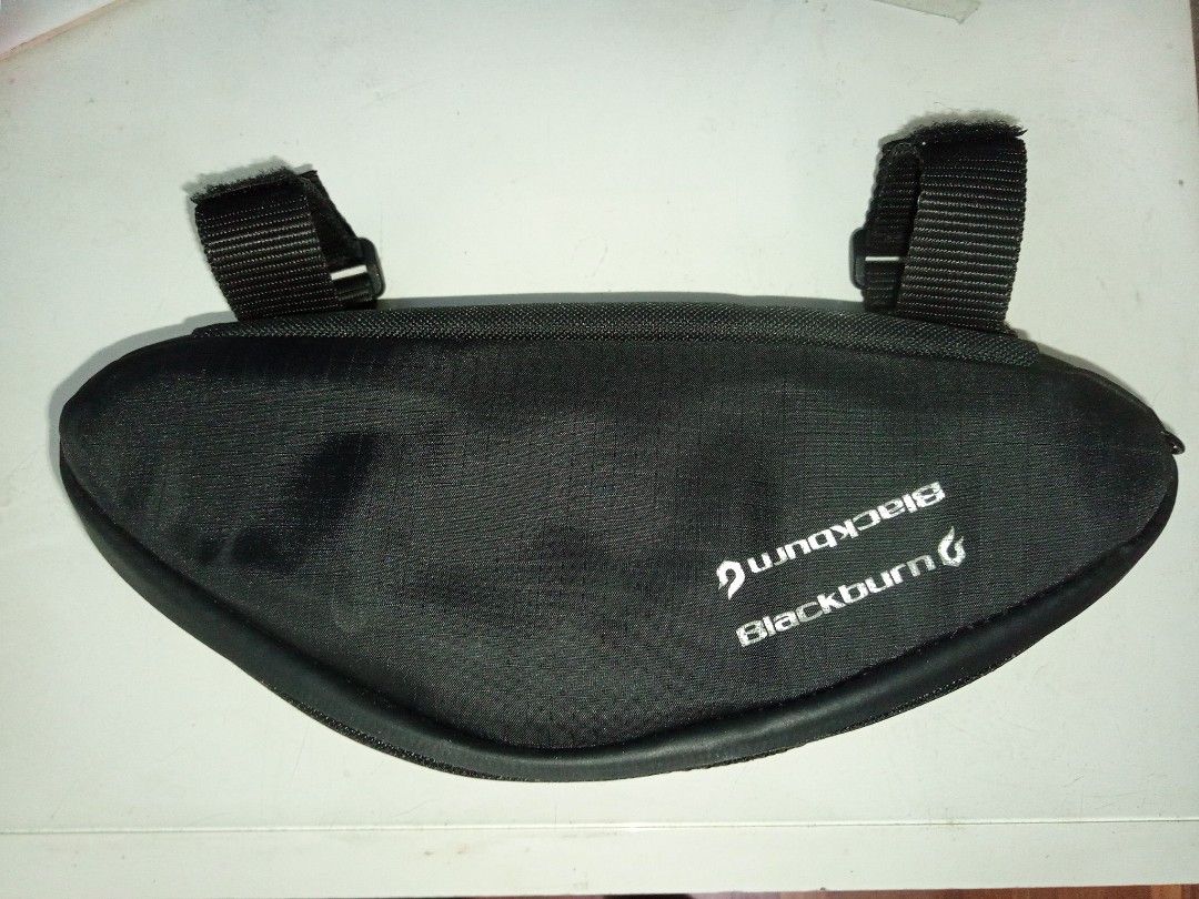 Blackburn Outpost corner frame bag, Sports Equipment, Bicycles & Parts ...