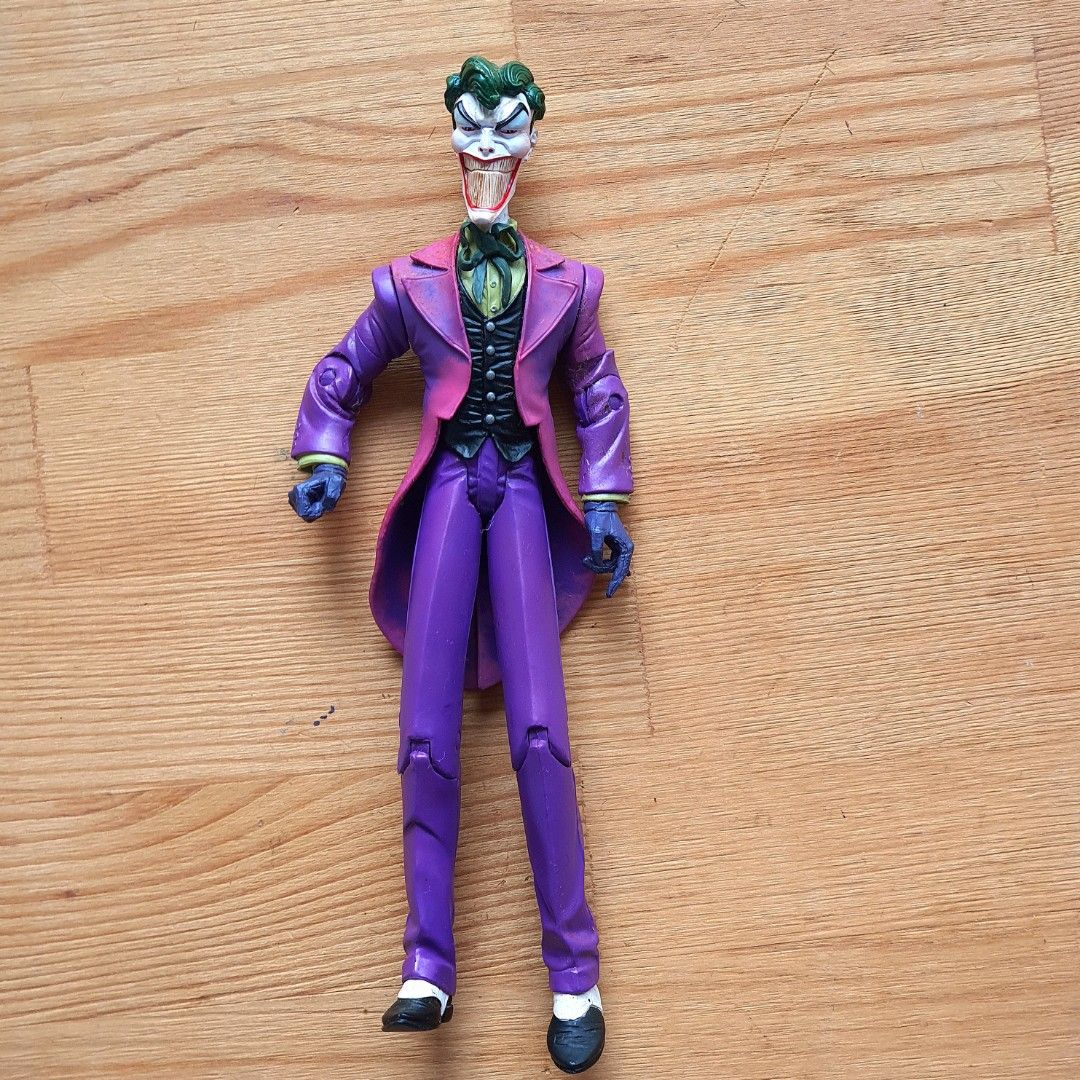 DC Direct 1/12 The Long Halloween Batman and The Joker action figure ...