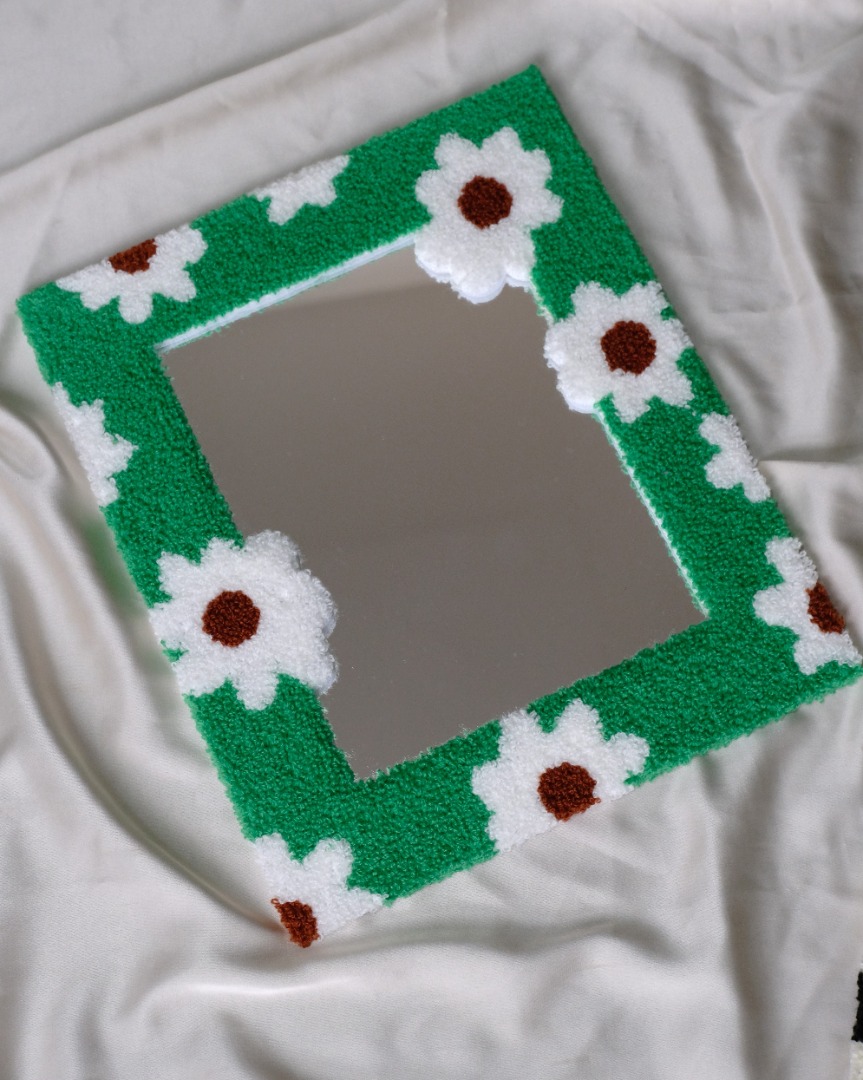 Dottie Studio Cute Retro Flower Tufted Wall/Vanity Mirror 12x10 ...