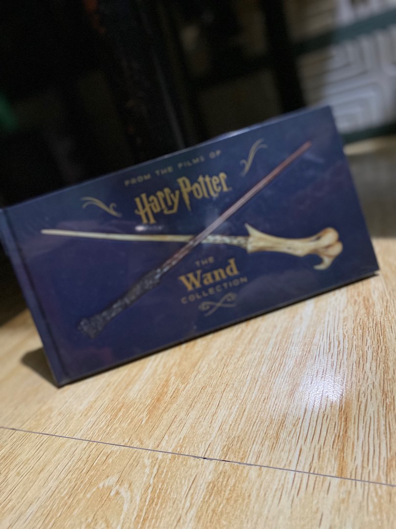 HARRY POTTER THE WAND COLLECTION, Hobbies & Toys, Books & Magazines ...