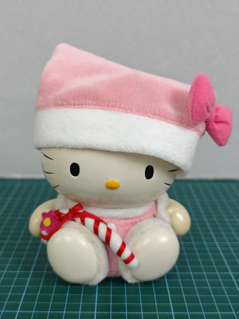 Hello Kitty piggy bank, Hobbies & Toys, Toys & Games on Carousell