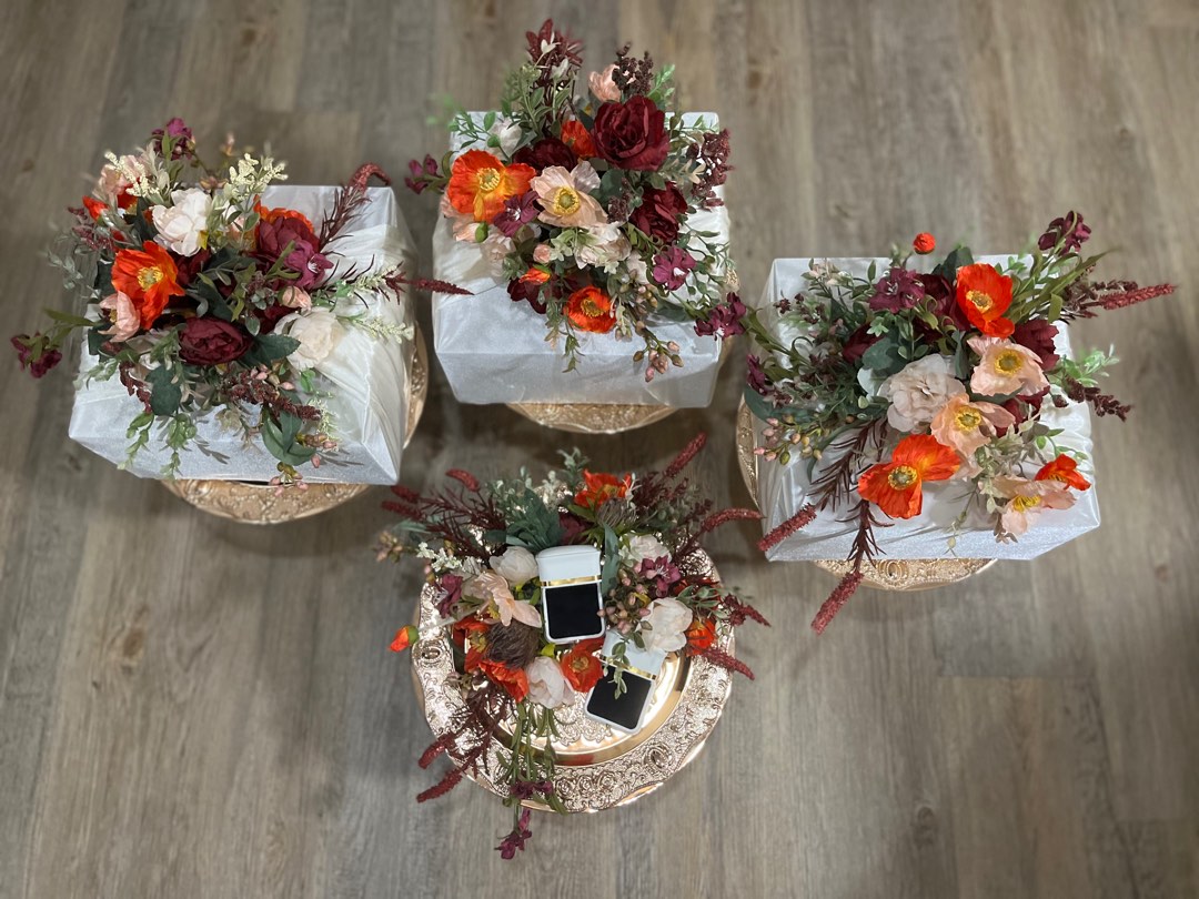 Hidden Dulang Hantaran, Hobbies & Toys, Stationery & Craft, Flowers ...