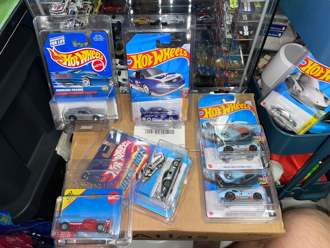 Hot wheels Siku Ferrari f1 Porsche toy cars, Hobbies & Toys, Toys ...