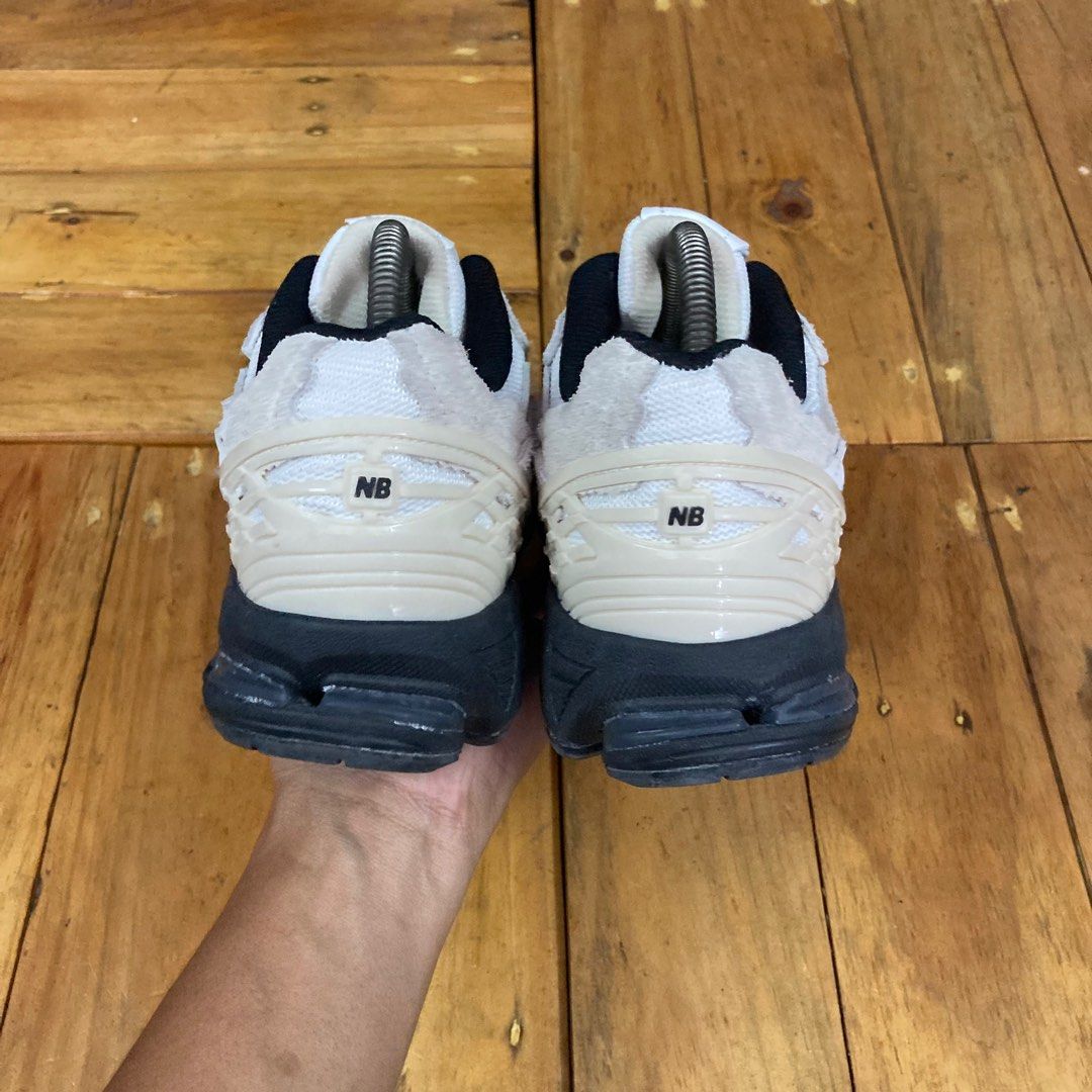 New balance 1906D, Men's Fashion, Footwear, Sneakers on Carousell