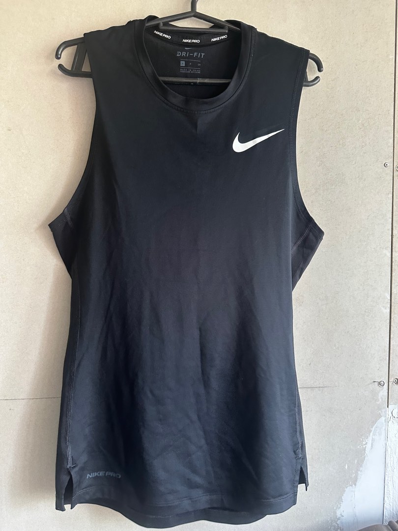 Nike Pro compression Sando, Men's Fashion, Activewear on Carousell
