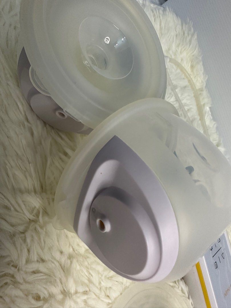 Numom light breastpump, Babies & Kids, Nursing & Feeding, Breastfeeding ...