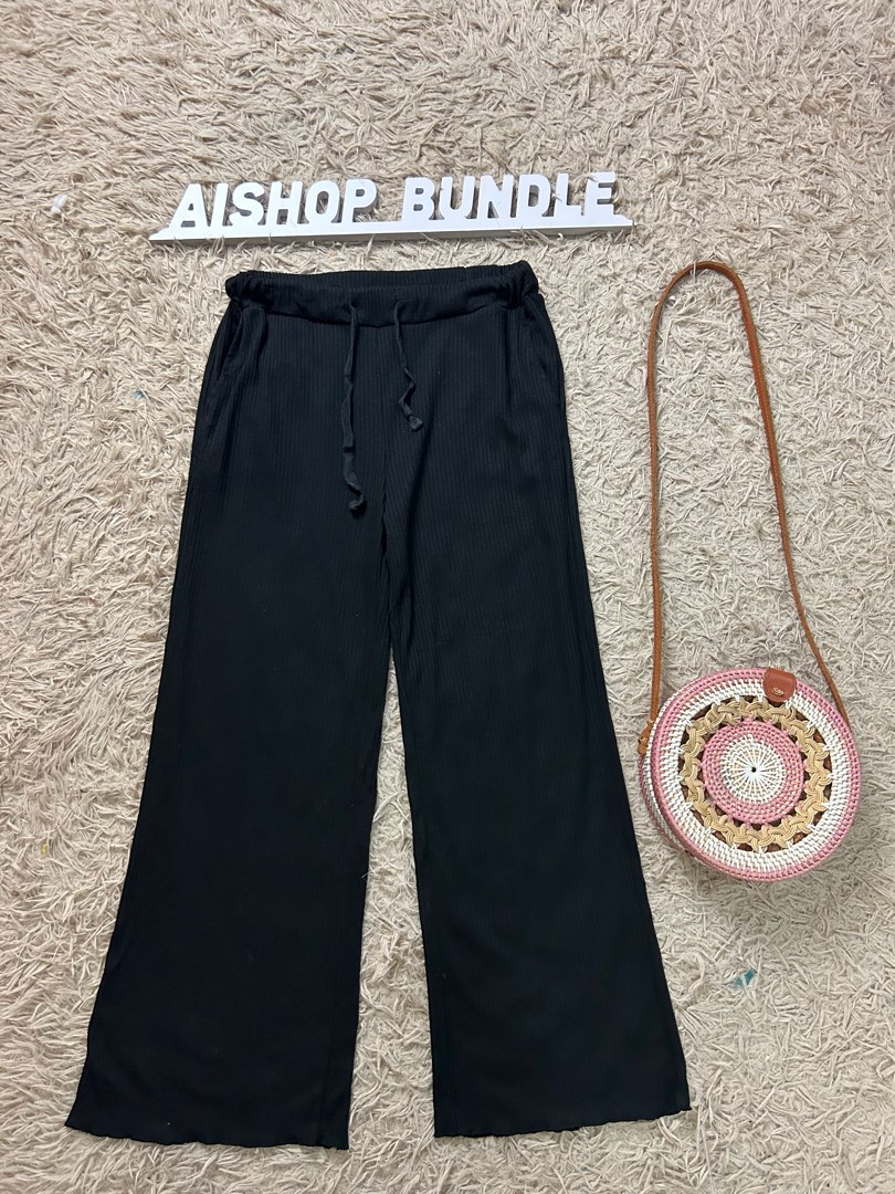 Pleated Palazo Pants, Women's Fashion, Bottoms, Other Bottoms on Carousell