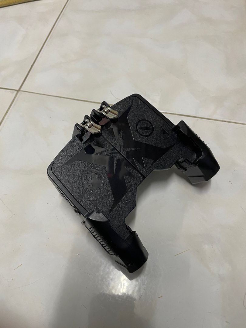 Portable Game Grip, Video Gaming, Gaming Accessories, In-Game Products ...