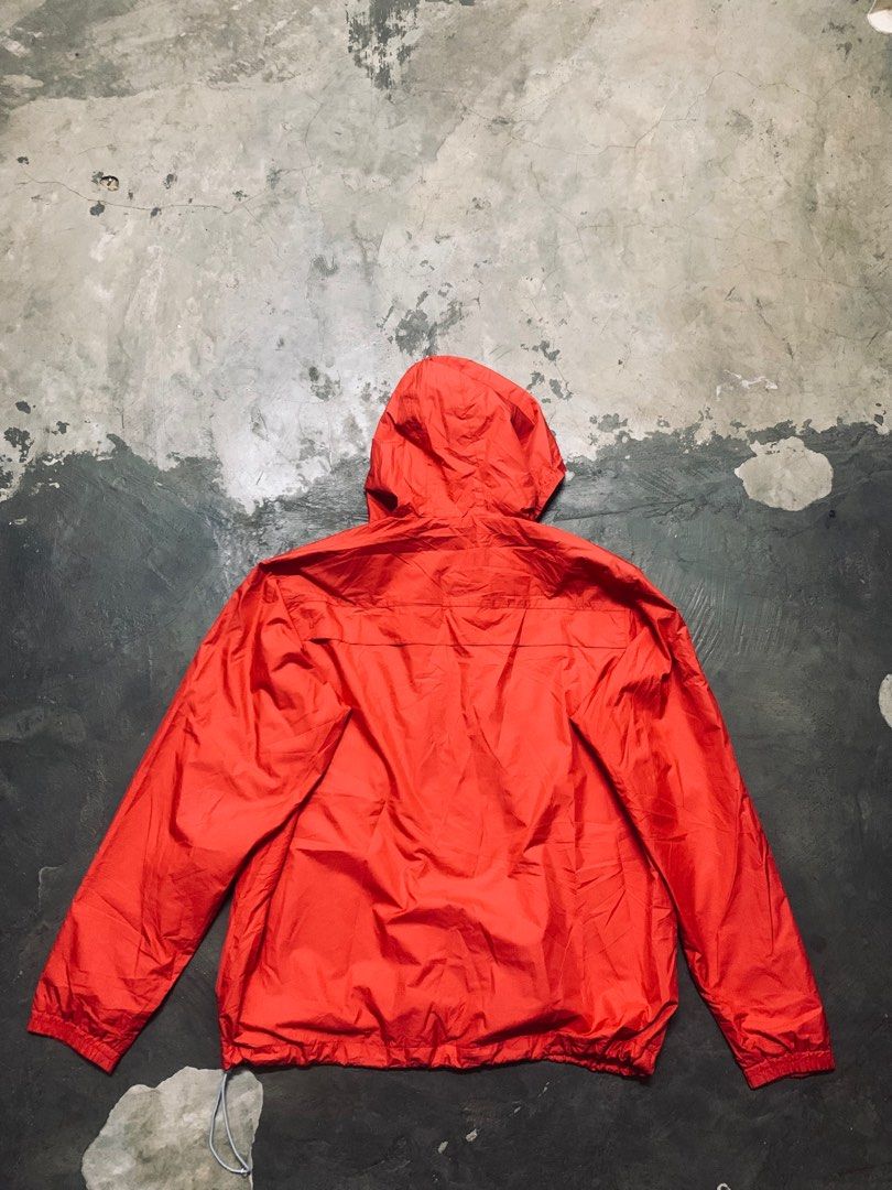 Puma Winbreaker, Men's Fashion, Activewear on Carousell