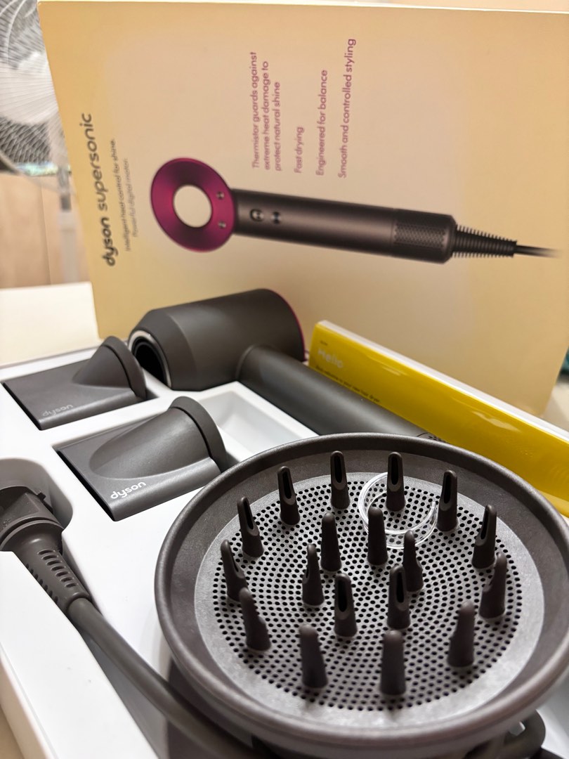 SELLING LOW DYSON SUPERSONIC BLOWER COMPLETE SET WITH BOX, Beauty ...