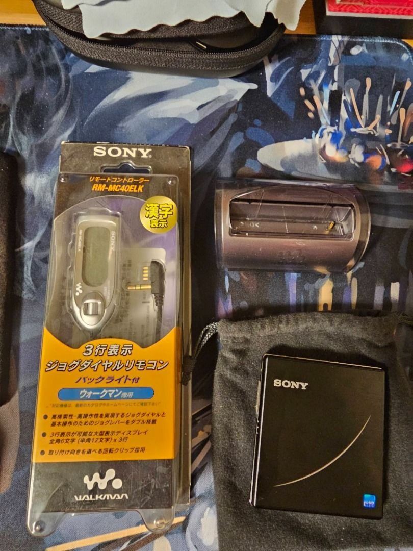 SONY MZ-EH1 HIMD 黑色 旗艦機 單放音 絕版數量少 功能正常, 耳機及錄音音訊設備, 可攜式音響設備在旋轉拍賣