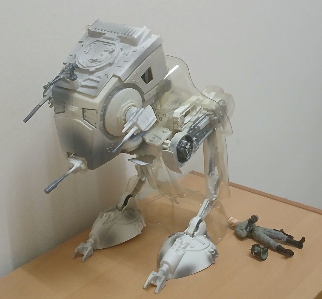 Star Wars: AT-ST (Hoth Version), Hobbies & Toys, Toys & Games on Carousell