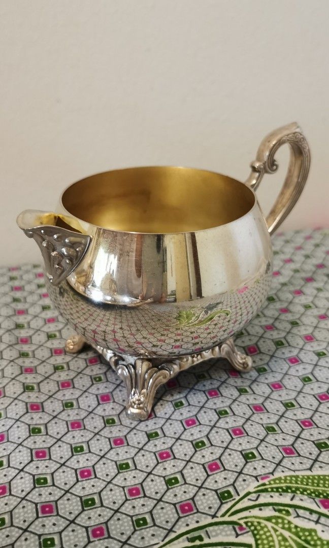 Vintage Oneida tea set, Furniture & Home Living, Kitchenware ...