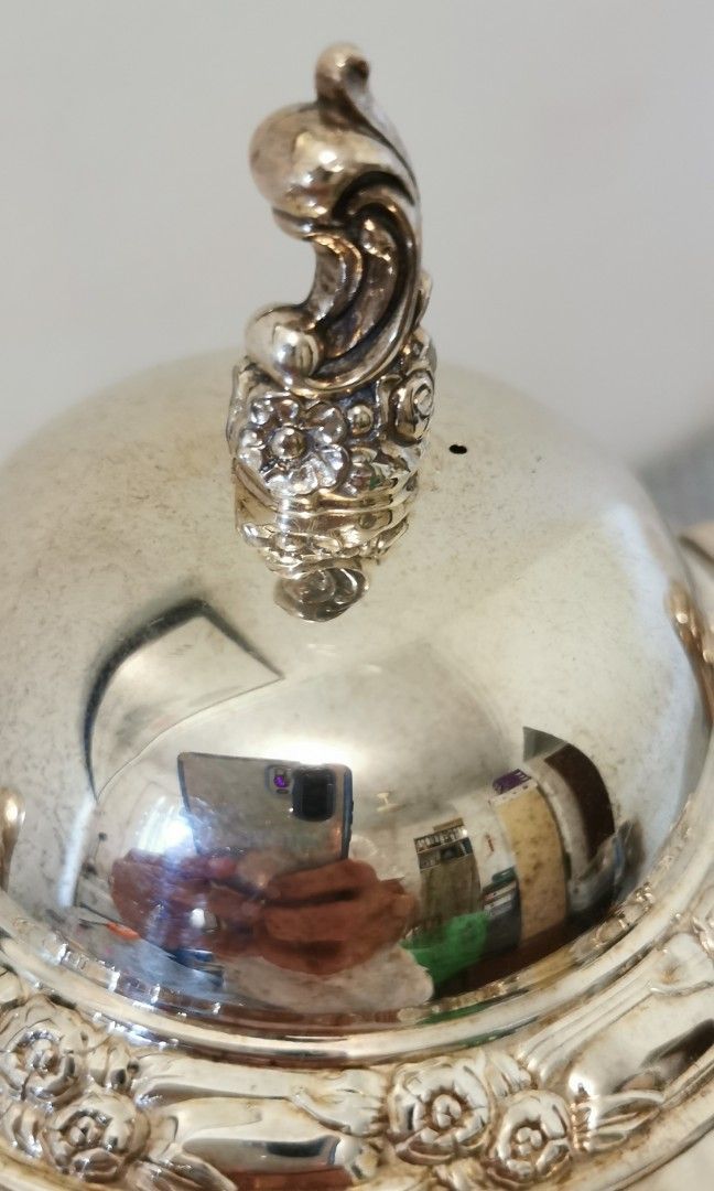 Vintage Oneida tea set, Furniture & Home Living, Kitchenware ...