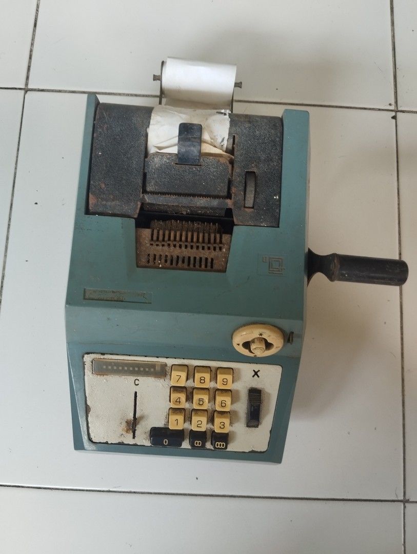 Alat hitung jadul lawas, Antik, Lainnya di Carousell