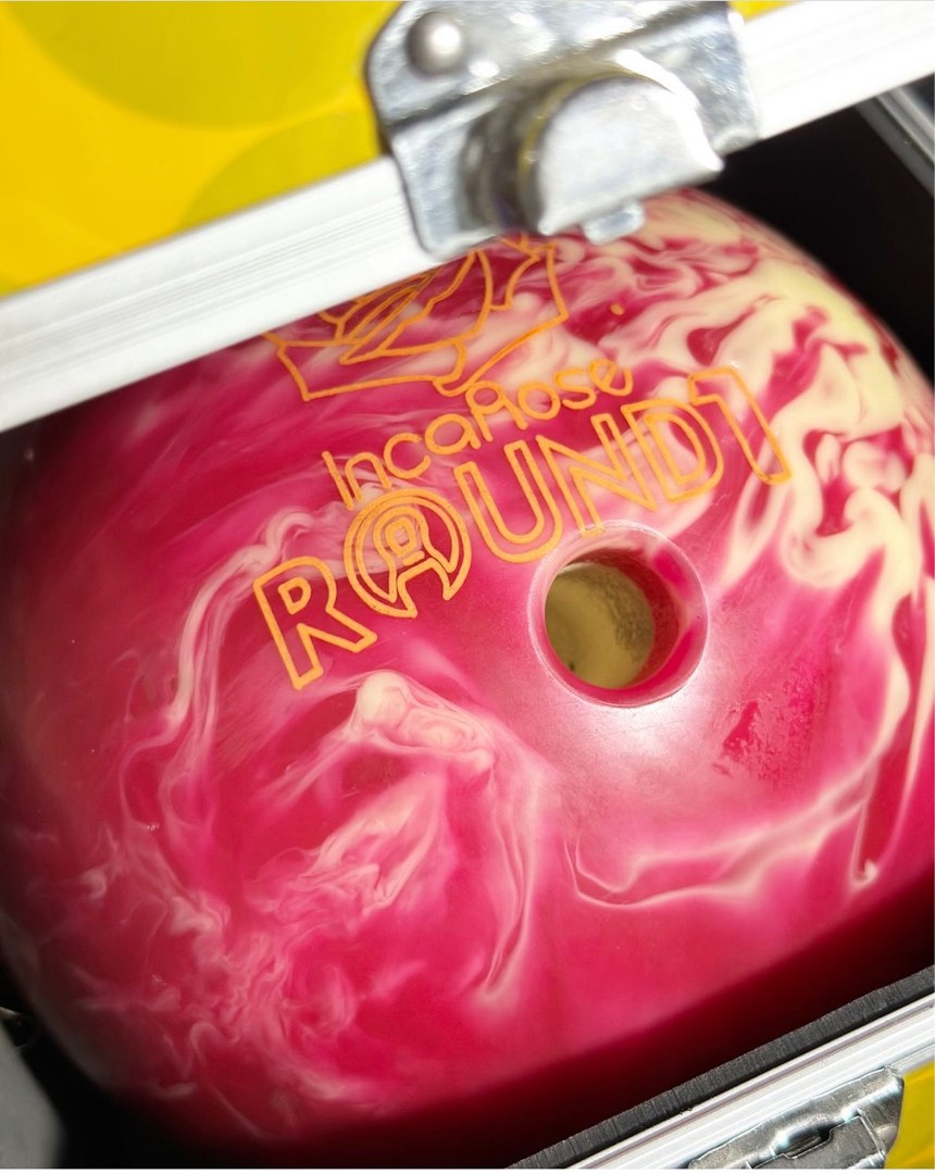 Bowling Ball 9 lbs Used ROUND1 Inca Rose Reactive with Hard Case EUC ...