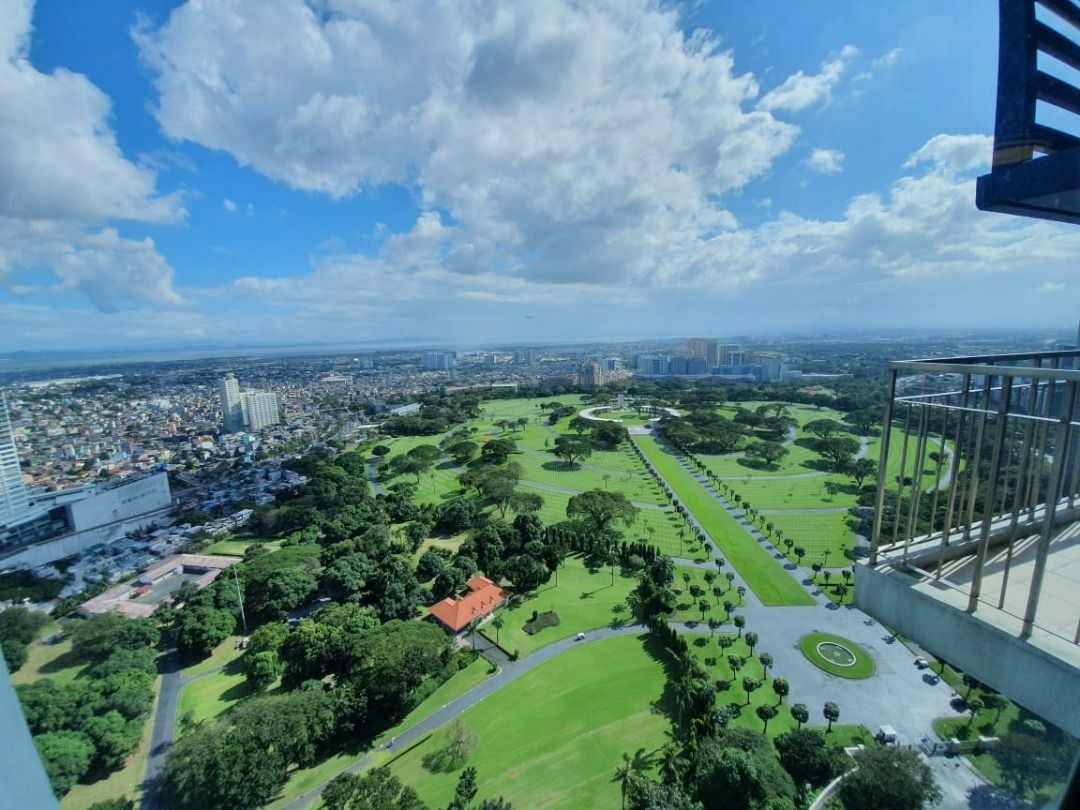 FOR SALE: The Trion Towers 2 - 2 Bedroom Unit, Semi-Furnished, 80.56 ...