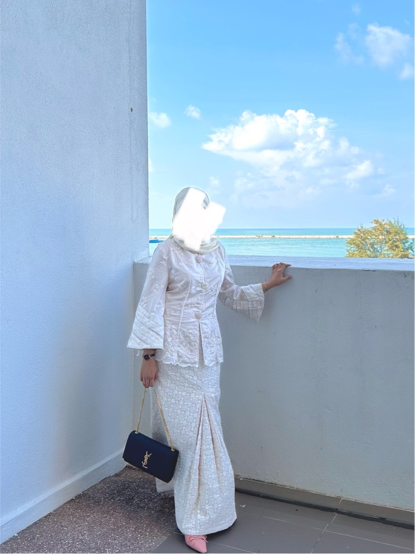 Freya Innai Red Raya Collection 2024, Women's Fashion, Dresses & Sets ...