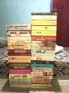 Hlovate, Hobbies & Toys, Books & Magazines, Storybooks on Carousell