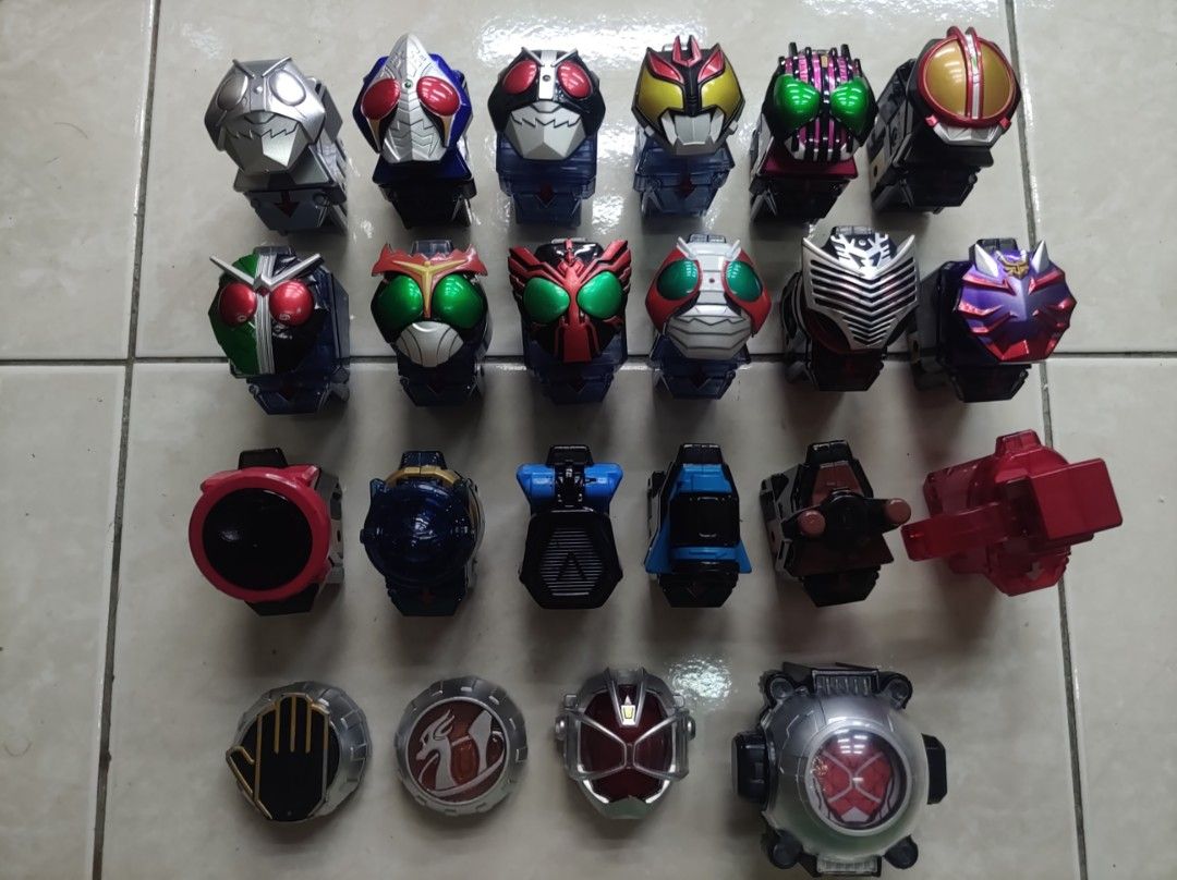 kamen rider fourze switch, Hobbies & Toys, Toys & Games on Carousell
