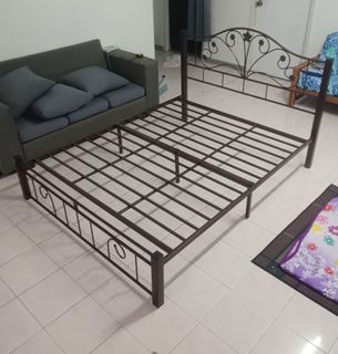 Divan Bed PVC Bed Katil Queen, Furniture & Home Living, Furniture, Bed ...