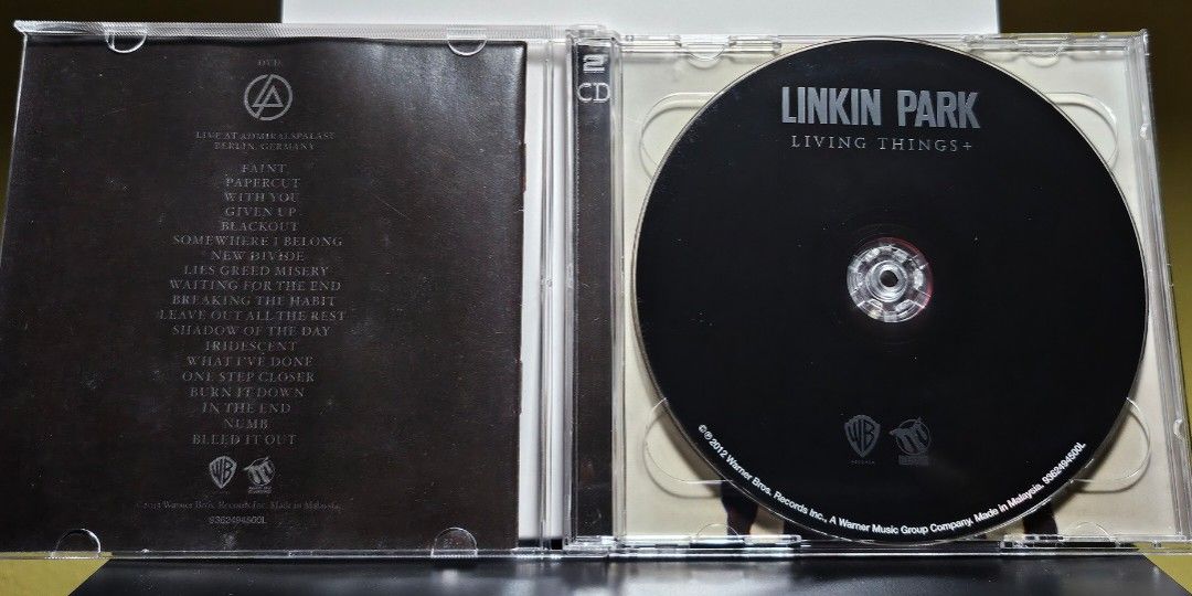 LINKIN PARK - LIVING THINGS+ (CD & DVD PACK), Hobbies & Toys, Music ...