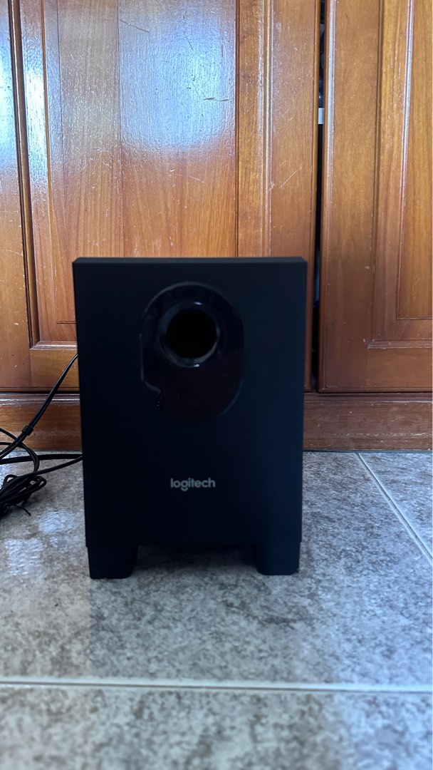 logitech subwoofer, Audio, Soundbars, Speakers & Amplifiers on Carousell
