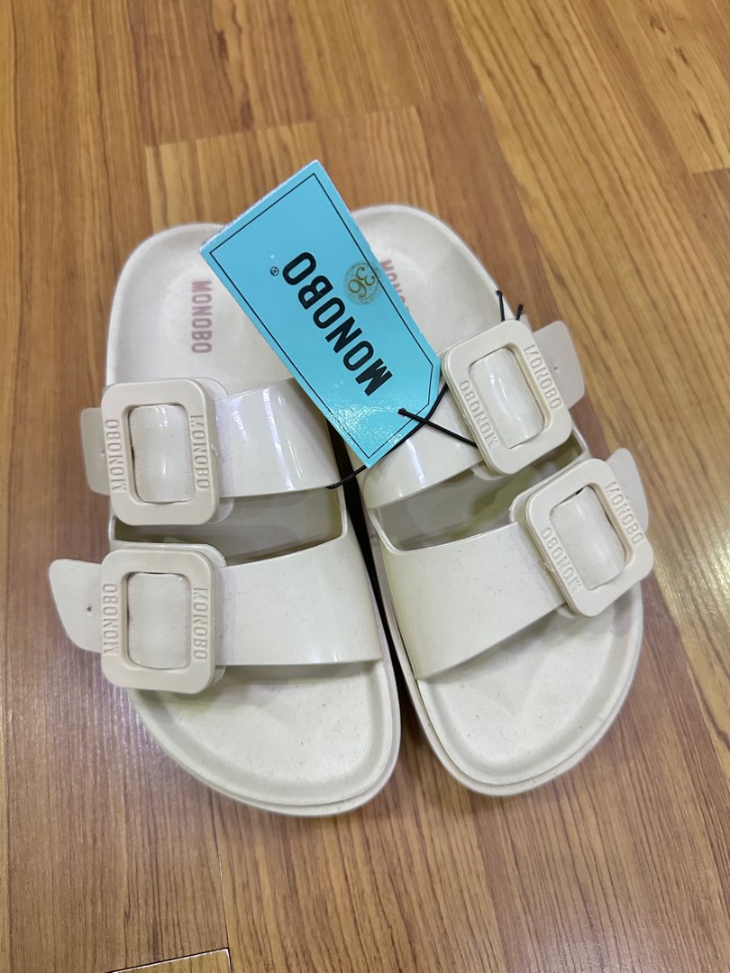 MONOBO SLIPPERS, Women's Fashion, Footwear, Flats & Sandals on Carousell