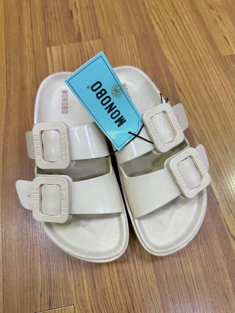 MONOBO SLIPPERS, Women's Fashion, Footwear, Flats & Sandals on Carousell